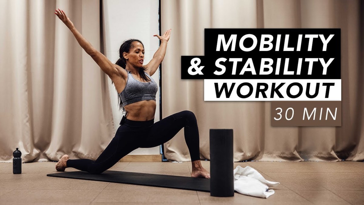 HOME WORKOUT // 30 MIN MOBILITY & STABILITY // REBECCA BARTHEL – 2 Lazy ...